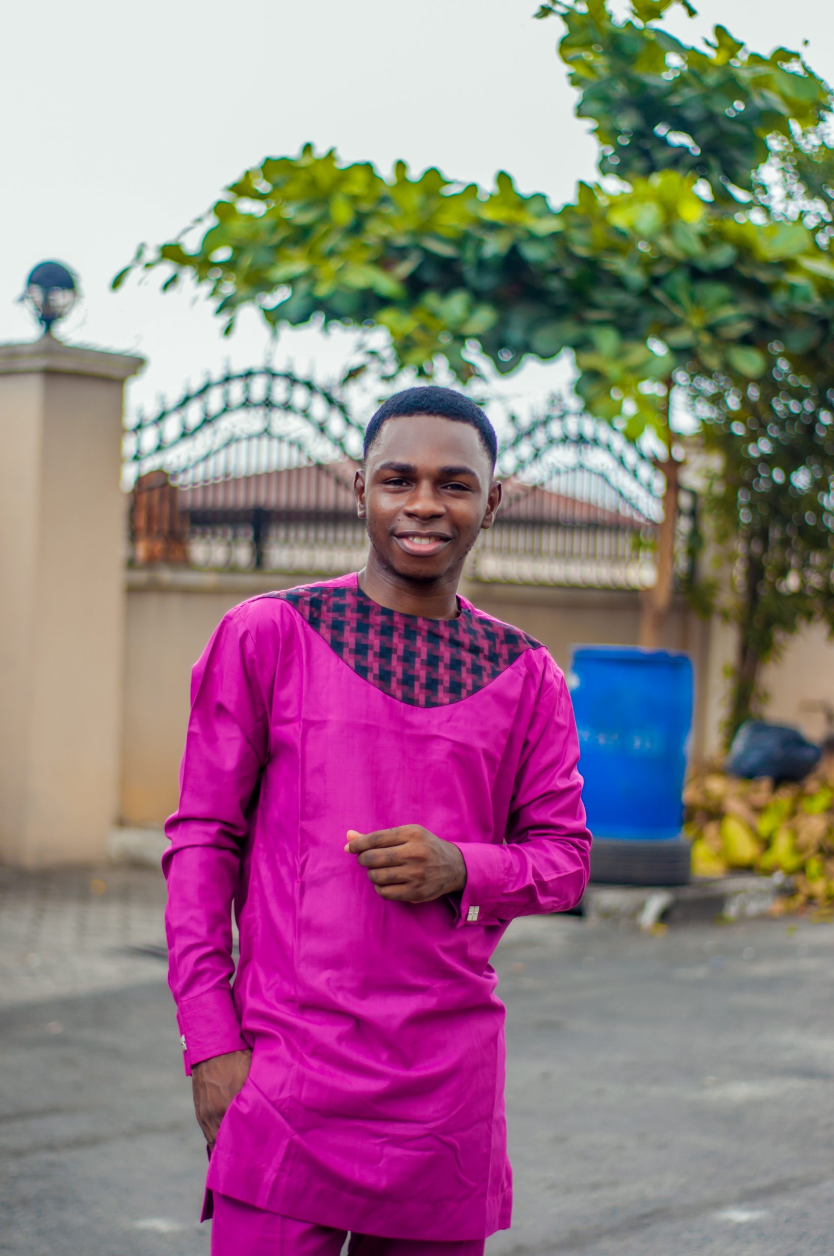 10 Unisex Colours You Can Wear - HoneyDrops